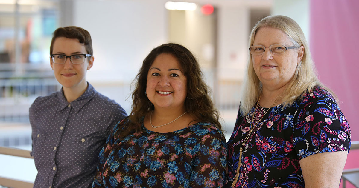 Staff members win recognition awards: : 2018: News: School of Education ...